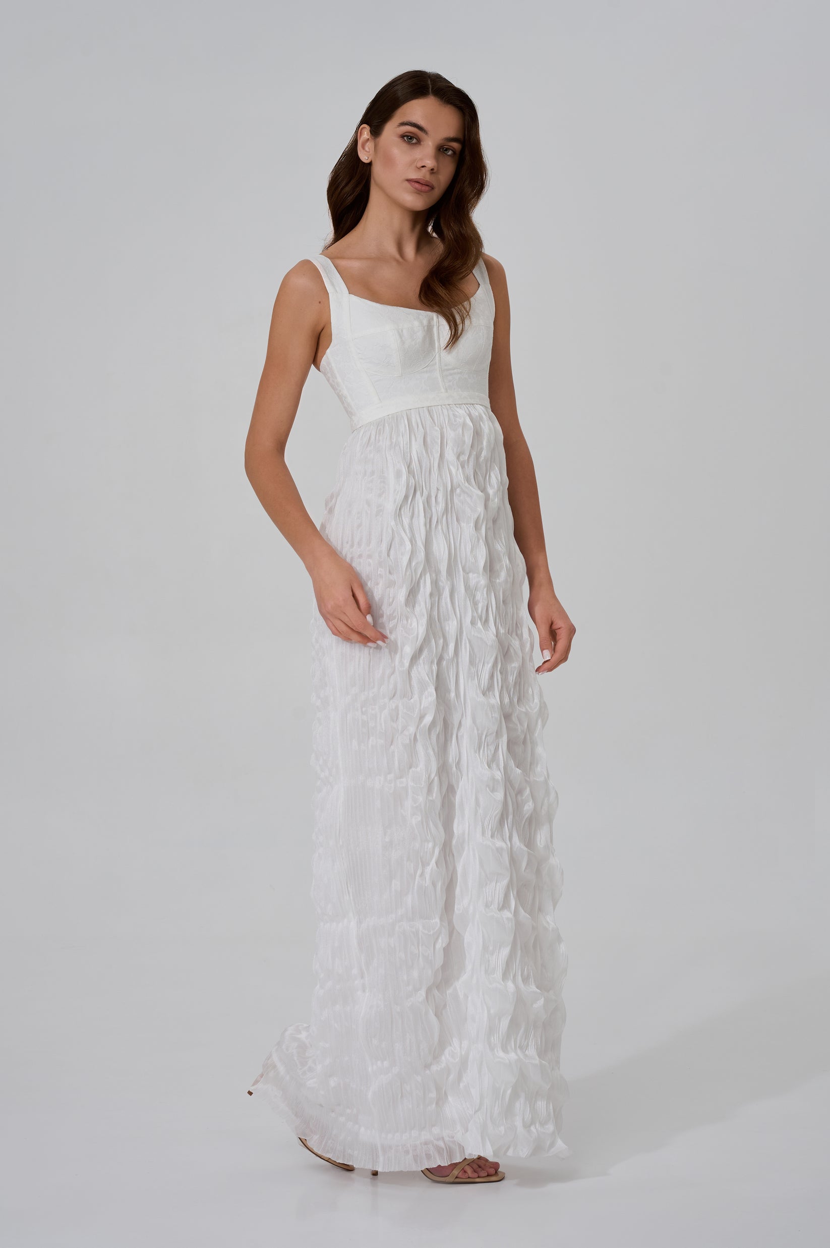 Wedding Dress With Two Skirts That Can Be Changed Into Three Looks, Lo ...